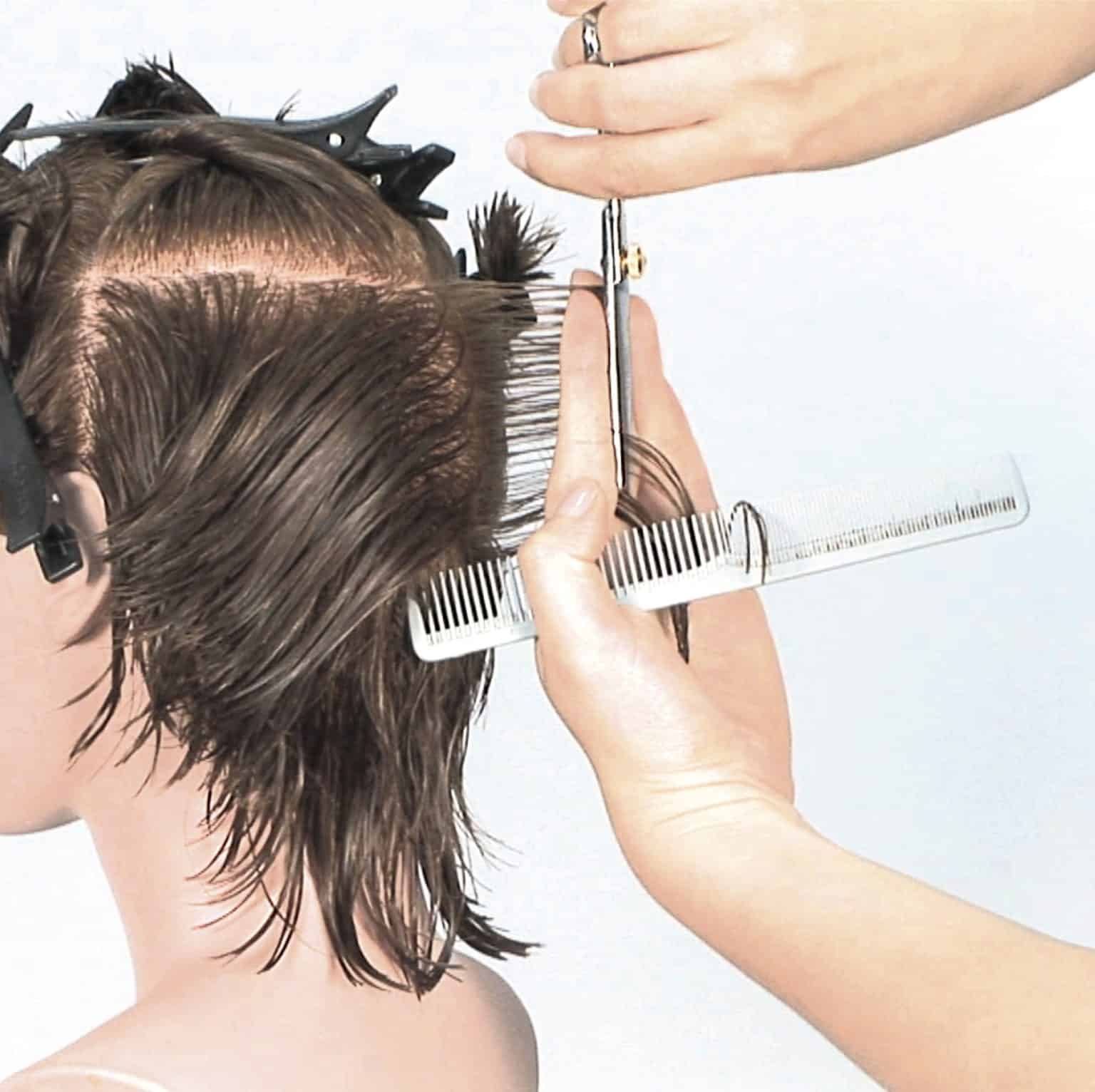 Dictionnaire du Coiffeur, Définition : angle – Culture Coiffure